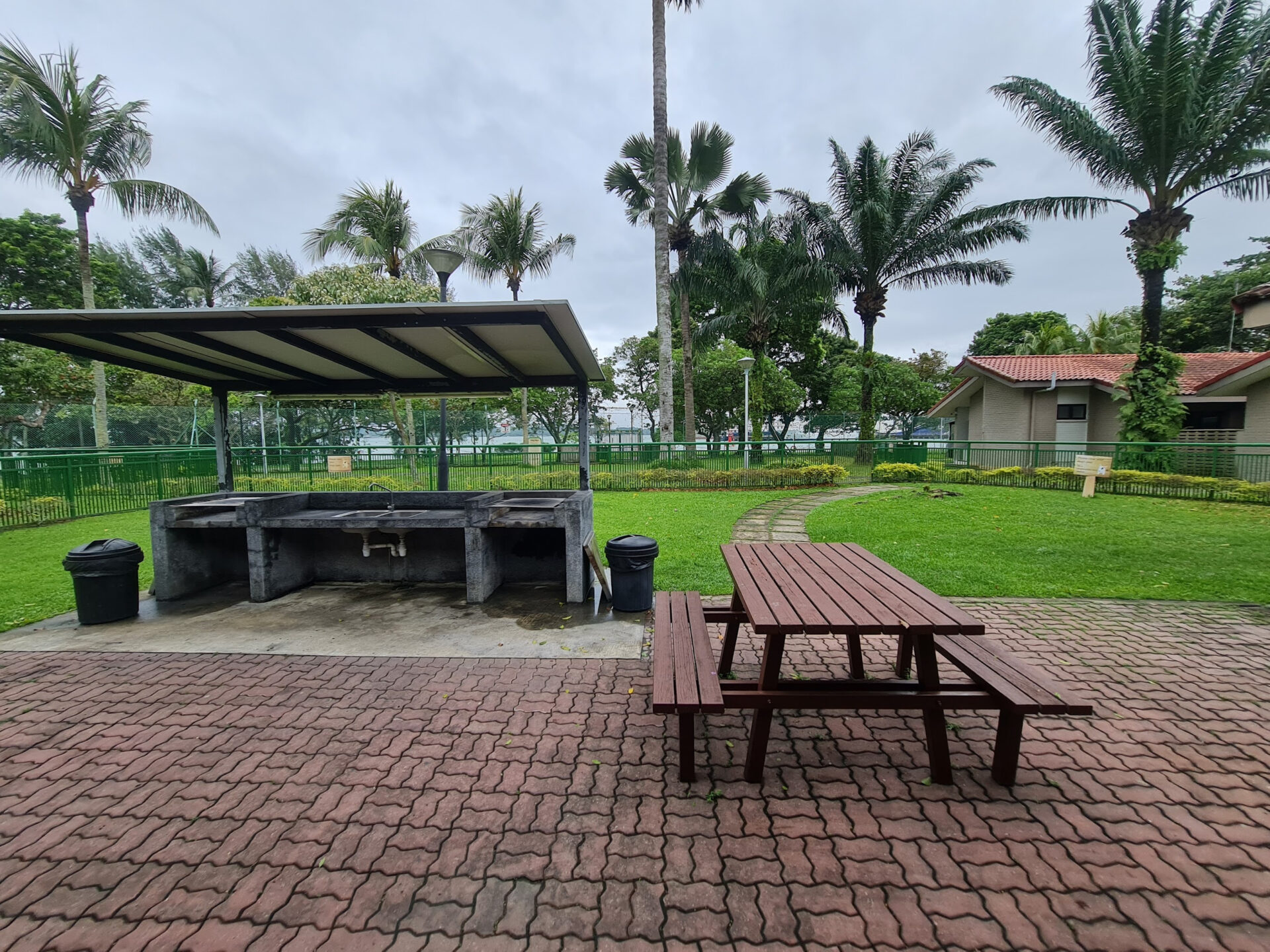 Civil Service Club @ Loyang (Former Aloha Loyang) - Petfriendly Singapore